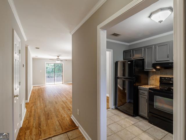 1688 Prince Avenue 505