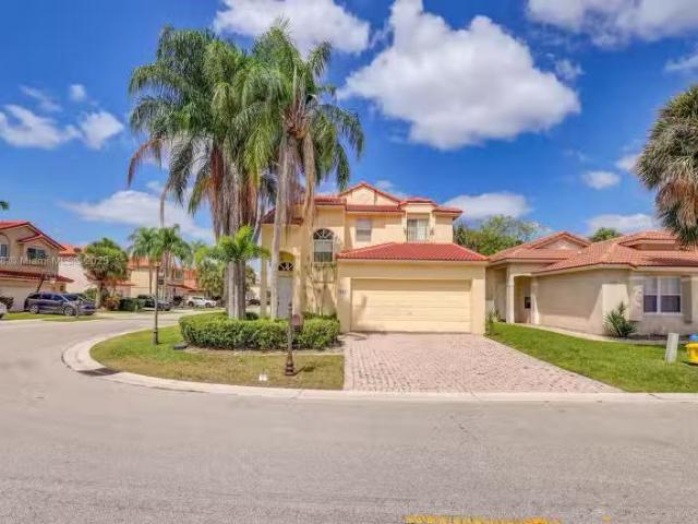 1688 SW 158th Ave, Pembroke Pines, FL 33027 MLS A11791838