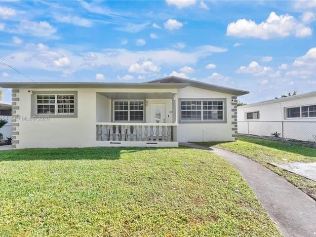 16895 NE 4th Pl, North Miami Beach, FL 33162