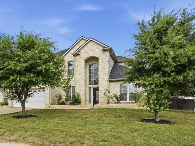 1689 Amberwood Loop