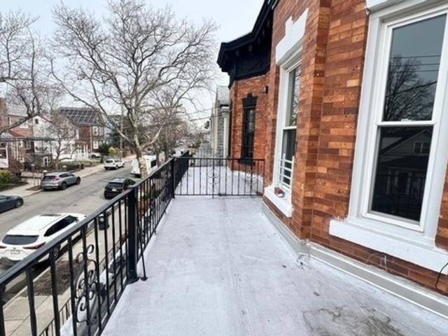 1689 E 48th Street 2