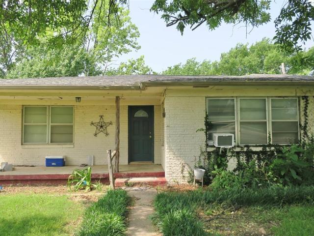 1689 Highway 81, Bowie, TX 76230 | MLS #21220 | Compass