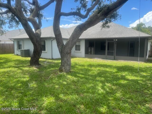 1689 Sweetwood Dr, Melbourne, FL 32935 | MLS #1065