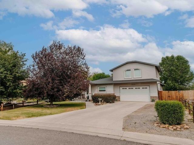1689 6 Cir, Montrose, CO 81403