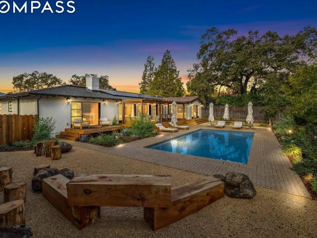 16800 Estrella Dr, Sonoma, CA