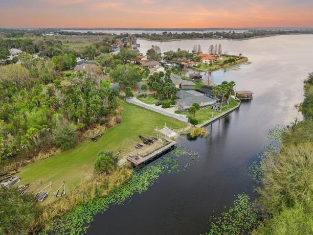 16805 Beauclaire Ct, Tavares, FL 32778 | Compass