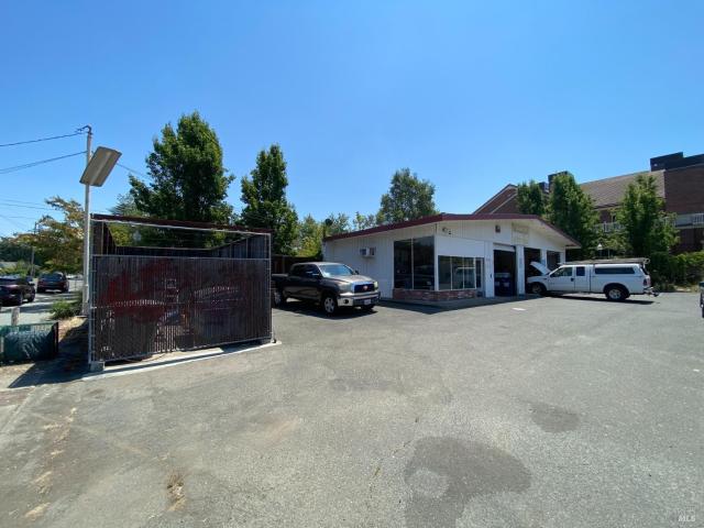 1680 Mendocino Ave, Santa Rosa, CA 95401 | MLS #324058 | Compass