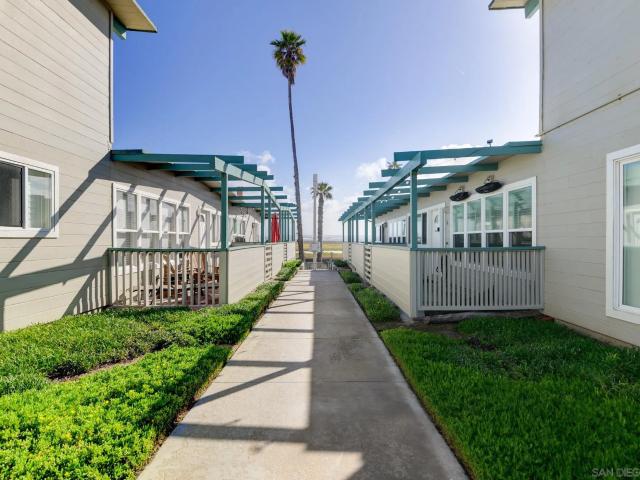 1680 B Seacoast Dr, Unit B, Imperial Beach, CA 91932 | MLS #250043