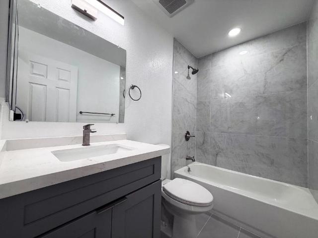 1680 Cedarcreek Drive
