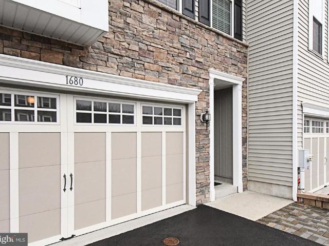 1680 Hickory Lane