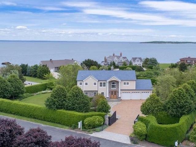 1680 Lands End Rd, Orient, NY 11957