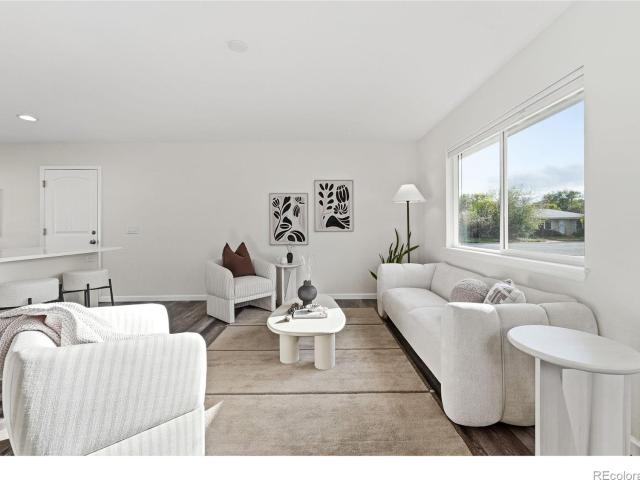 1680 Sagrimore Circle