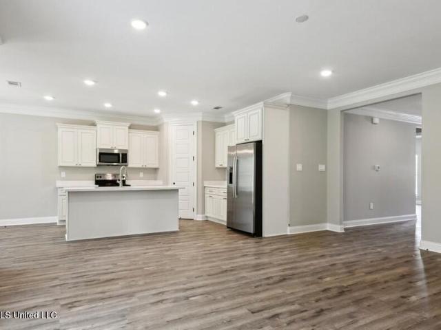 16810 W Landon Green Circle