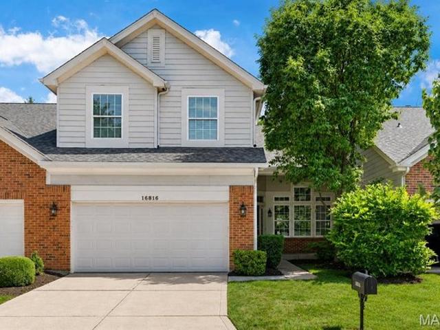 16816 Chesterfield Bluffs Cir, Chesterfield, MO 63005