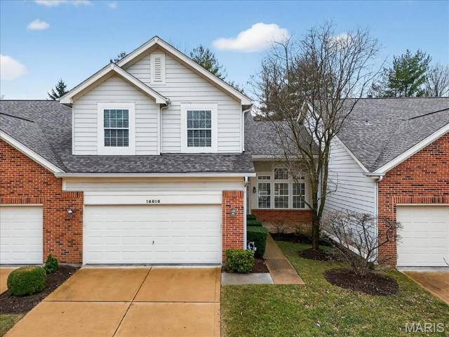 16816 Chesterfield Bluffs Cir, Chesterfield, MO 63005 | Compass