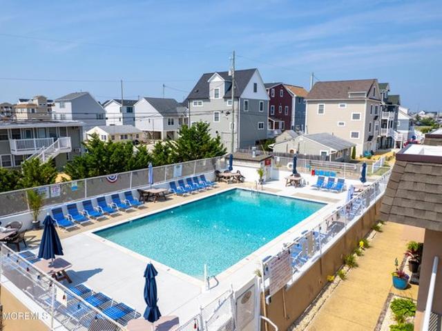 1681 Route 35 N Apt 5, Ortley Beach, NJ 08751