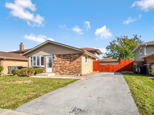 1681 th Ave, Orland Hills, IL 60487
