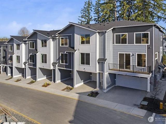 16823 Alder Way Unit J7, Lynnwood, WA 98037