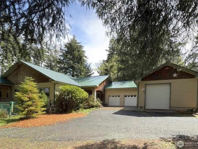 16820 Sandridge Rd, Long Beach, WA 98631