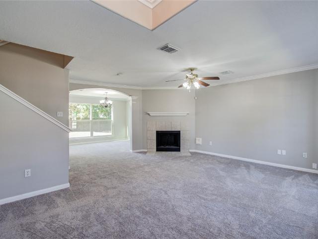 16827 Creek Trail