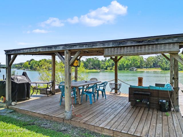 1682 Brookview Drive