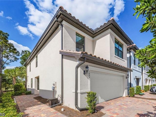 1682 Lake Jessup Cir, Cape Coral, FL 33909 | MLS #2026017