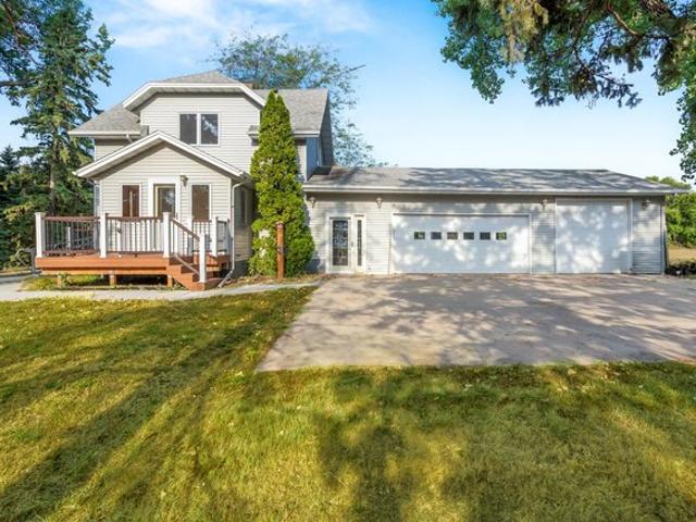 1682 rd St SE, Kindred, ND 58051