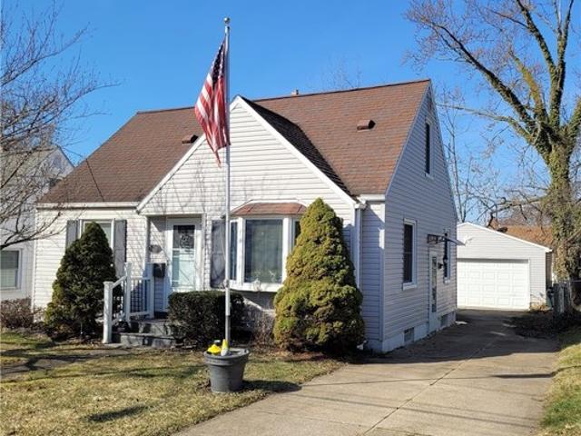 1682 Sunset Ave, Akron, OH 44301