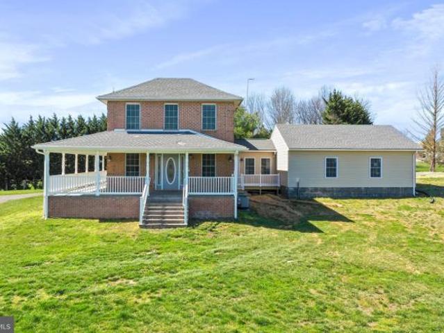 16834 Lappans Rd, Williamsport, MD 21795