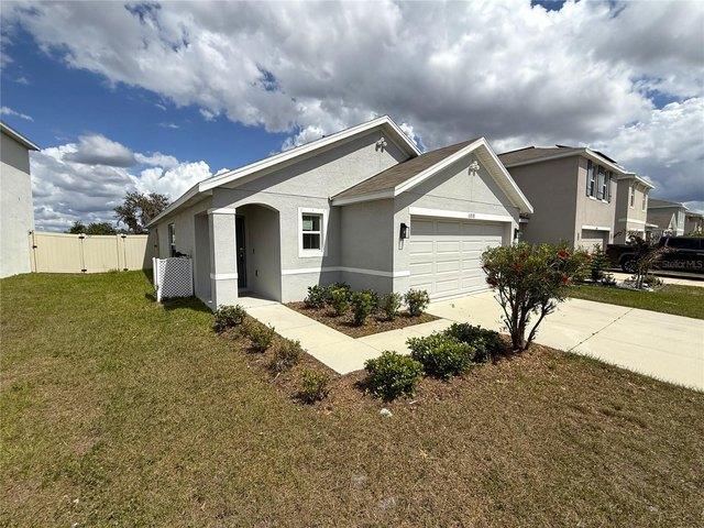 16838 Delia St, Wimauma, FL 33598