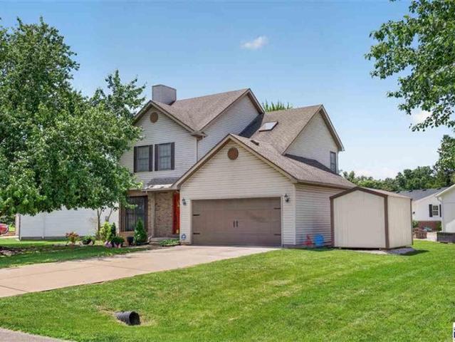 1683 Hulman Waye Ct, Terre Haute, IN 47803