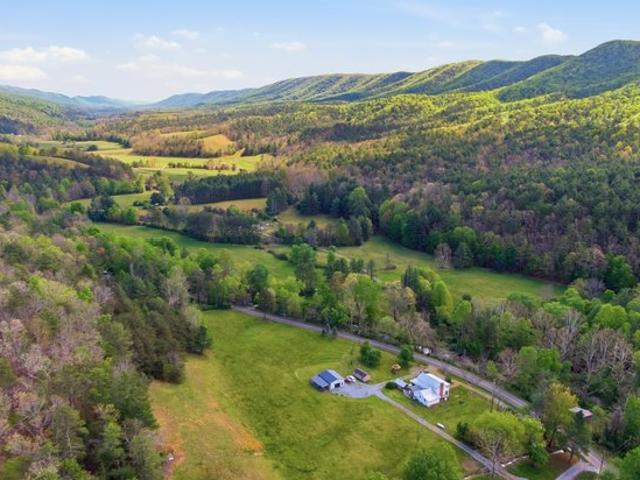 1683 Little Creek Rd, Dublin, VA 24084