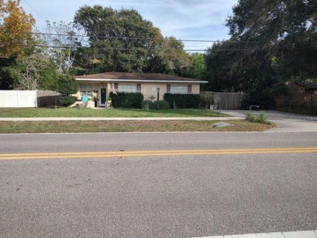 1683 Pine St, Largo, FL 33774