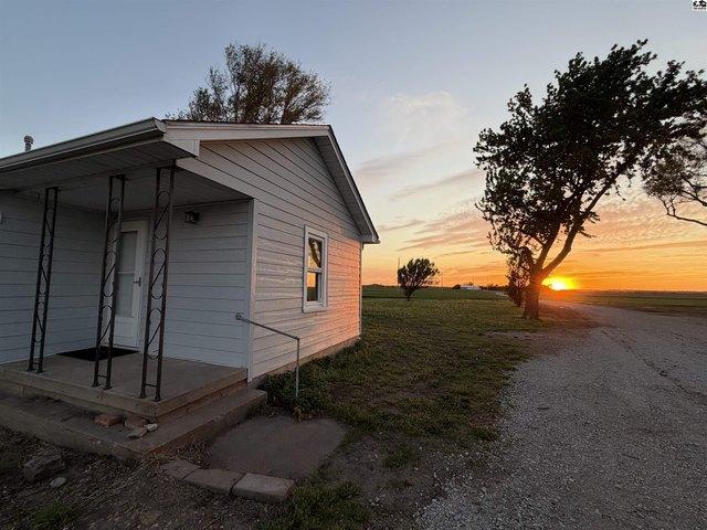 168 11th Ave, Inman, KS 67546