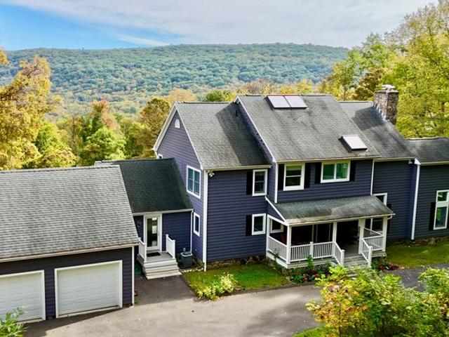 168 Cobble Rd, Kent, CT 06757