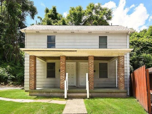 168 Center Ave, Elizabeth, PA 15037
