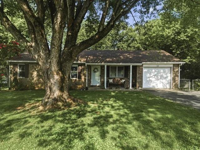 168 Circle Dr, Auburn, KY 42206