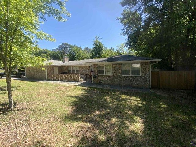 168 Crest Dr, Cochran, GA 31014