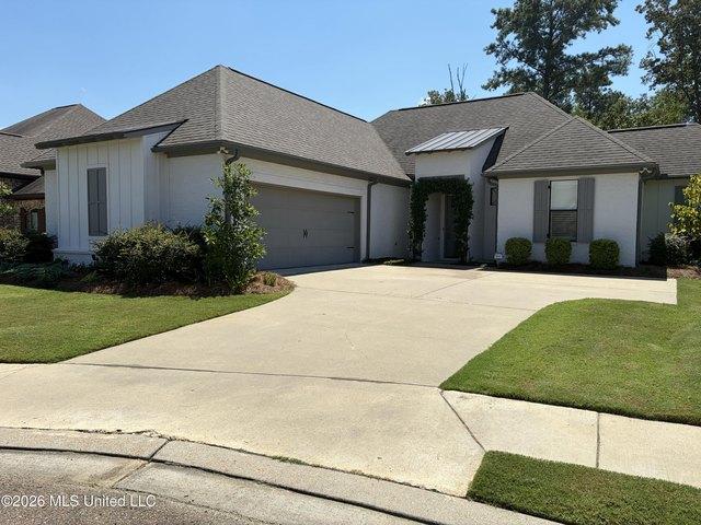 168 Grace Dr, Flowood, MS 39232