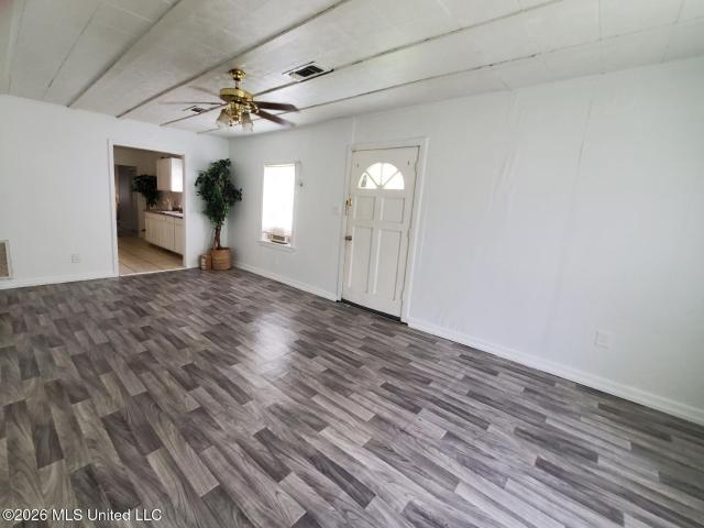 168 Dahlia Street