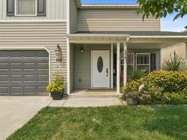 168 E Willow Creek Dr