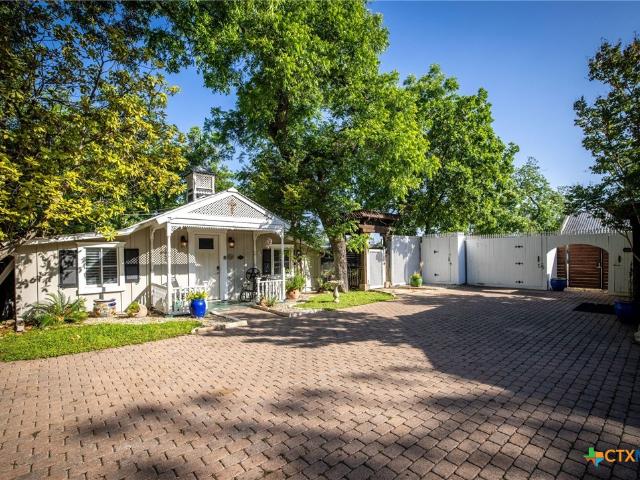 168 E Zink Street