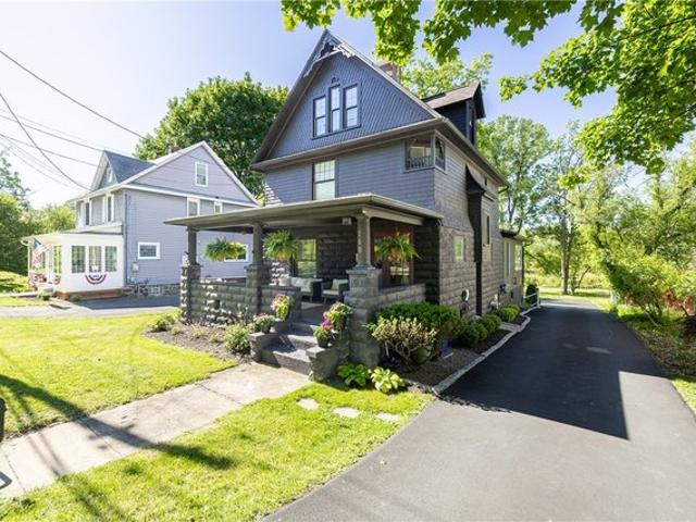 168 E Main St, Victor, NY 14564