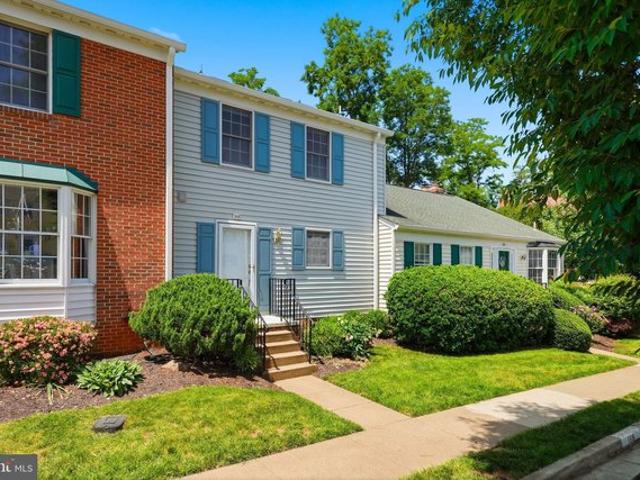168 Fairfield Dr, Warrenton, VA 20186