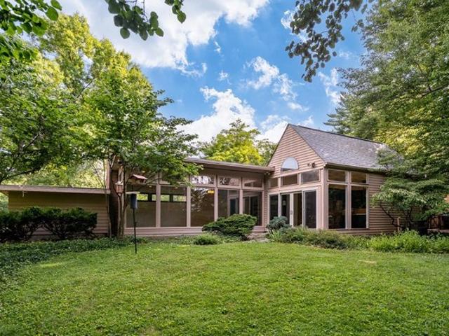 168 Fleming Rd, Wyoming, OH 45215