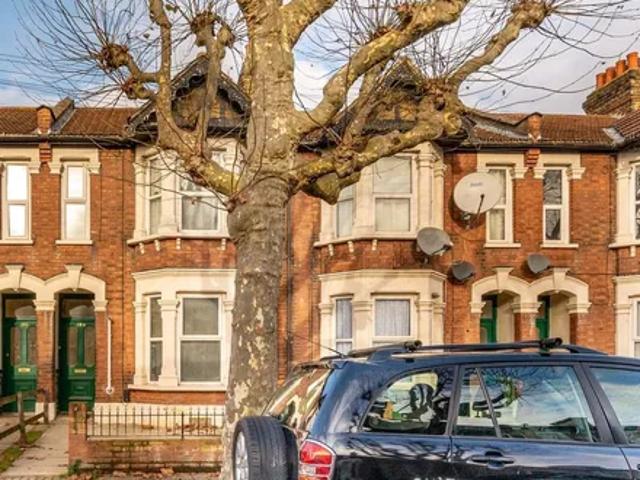 168 Harold Road, London, E13 0SE, United Kingdom | 1 bed townhouse for rent #165464089 | Rentberry
