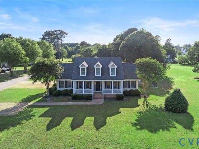 168 Lovers Ln, Deltaville, VA 23043