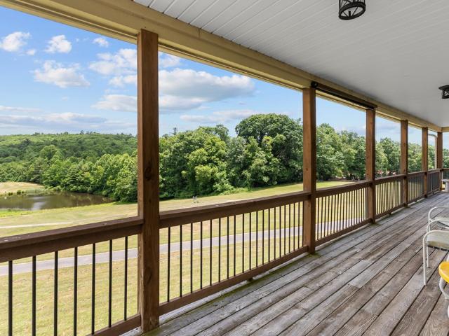 168 Mountain View Dr