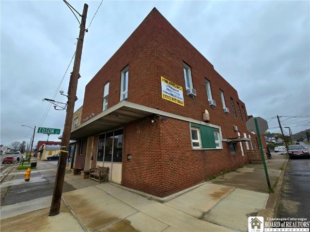 168 Main Street