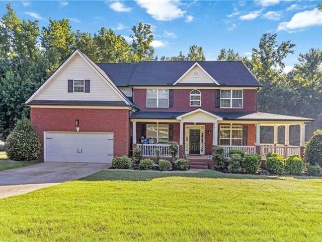168 Melrose Creek Dr, Stockbridge, GA 30281